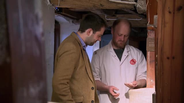 Watch Antiques Road Trip S19:E07 - Catherine Southon and Tim Medhurst ...