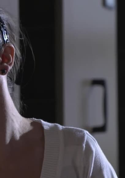 Watch Killer in Plain Sight S01:E33 - Murder in the - Free TV Shows | Tubi