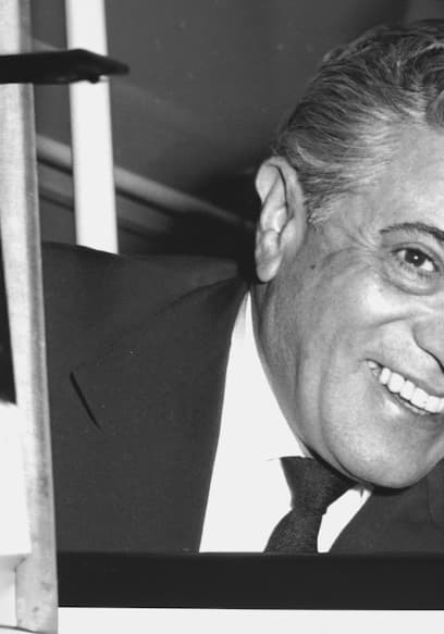 Watch Cursed Bloodlines S01:E10 - The Onassis Curse - Free TV Shows | Tubi