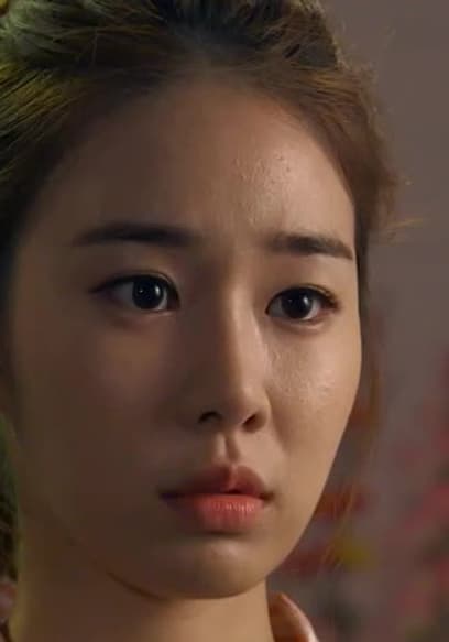 Watch Queen & I S01:E10 - Episode 10 - Free TV Shows | Tubi