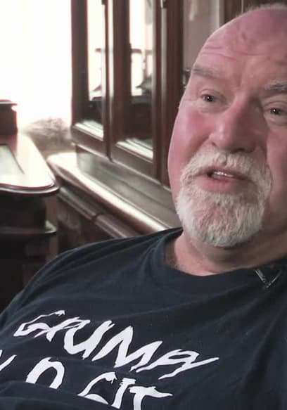 Watch Hoarders SOS: Season 1 S01:E05 - Episode 5 - Free TV Shows | Tubi