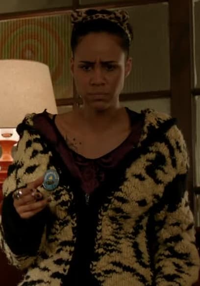 Watch Fresh Meat S02:E01 - Episode 1 - Free TV Shows | Tubi