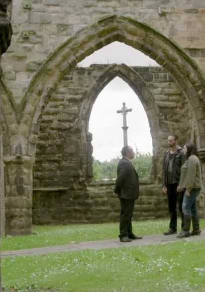 Watch Paranormal Lockdown S01:E101 - Unlocked: The Black Monk House ...