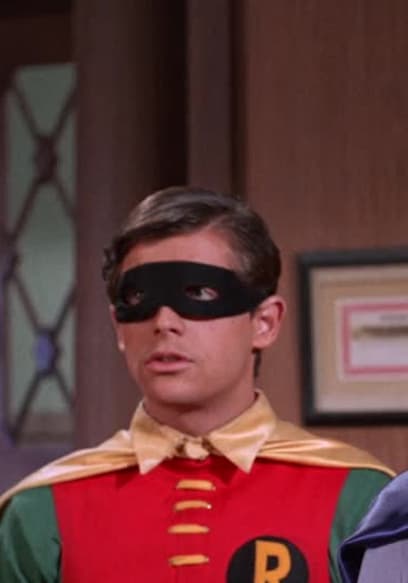 Watch Batman S02:E53 - King Tut's Coup - Free TV Shows | Tubi