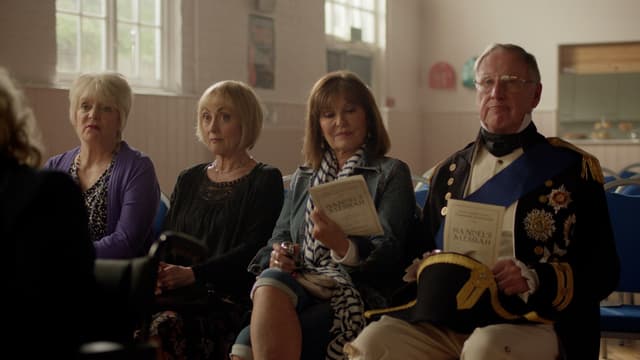 Watch Boomers S01:E03 - Thurnemouth Day - Free TV Shows | Tubi
