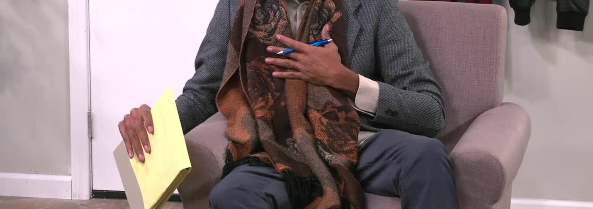 Watch House Out of Order S01:E06 - Session Is In - Free TV Shows | Tubi