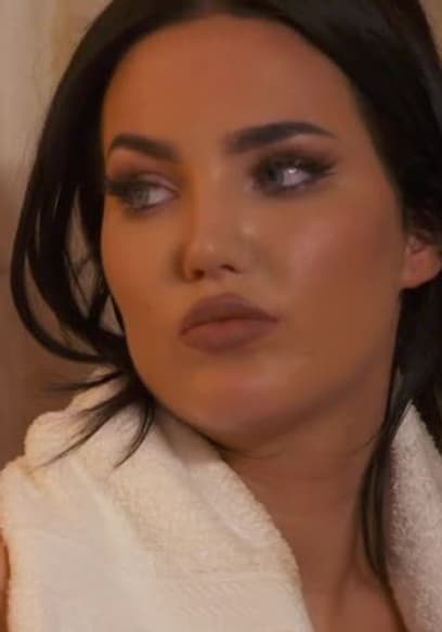 Watch WAGS LA S02:E01 - WAGS Collide - Free TV Shows | Tubi