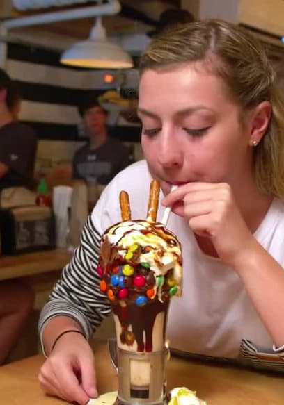 Watch Best Places to Pig Out S01:E04 - BBQ and Milks - Free TV Shows | Tubi