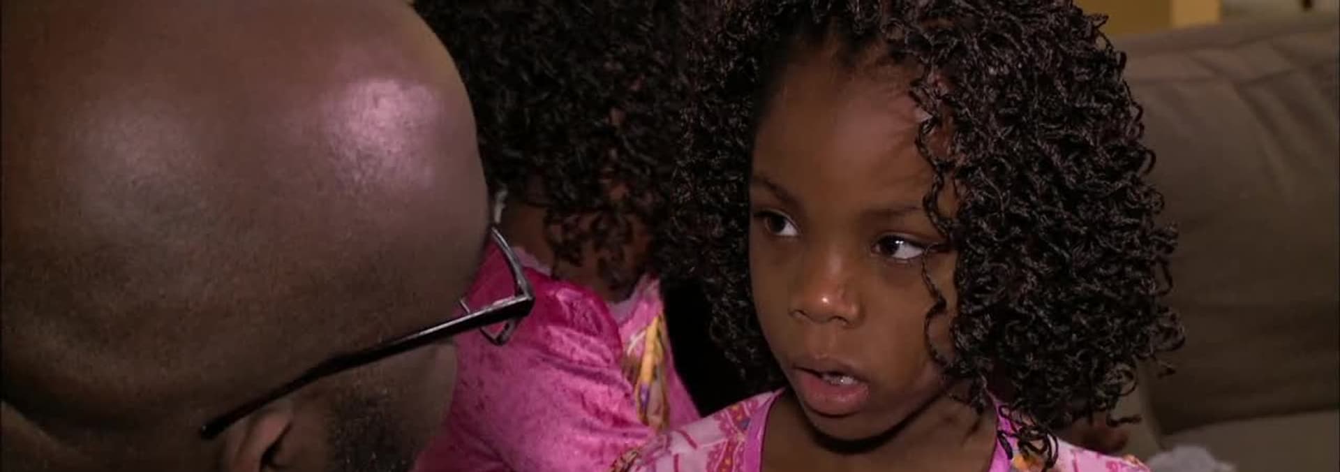 Watch Growing Up McGhee S01:E01 - Going a McGhee a Minute - Free TV ...