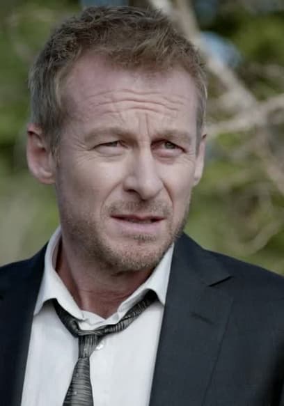 Watch Rake S03:E03 - Episode 3 - Free TV Shows | Tubi