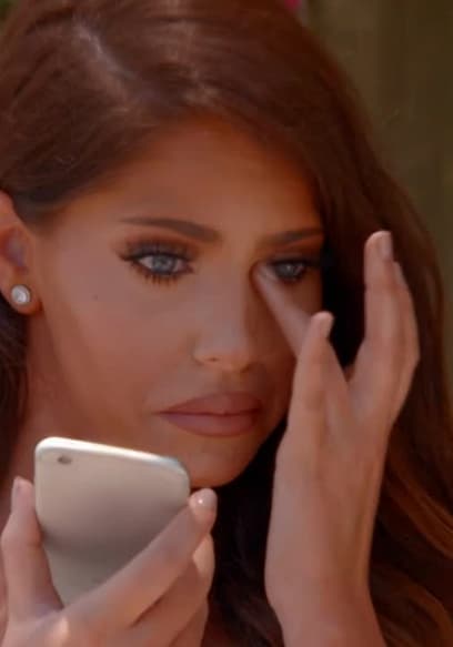 Watch WAGS LA S01:E07 - I Kissed a Girl - Free TV Shows | Tubi