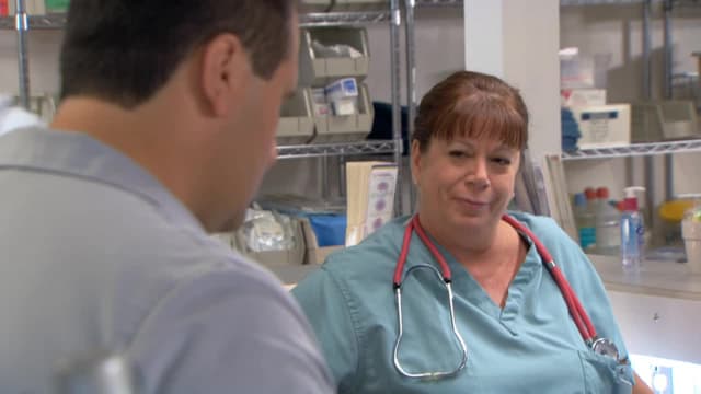 Watch Untold Stories of the ER S05:E03 - Ice Cold Mom - Free TV Shows ...
