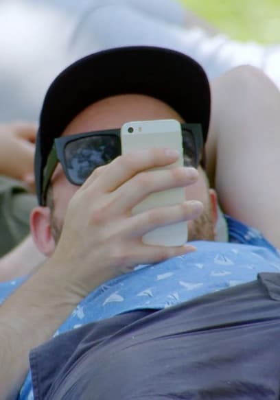 Watch Digits S01:E02 - Man vs. Machine - Free TV Shows | Tubi