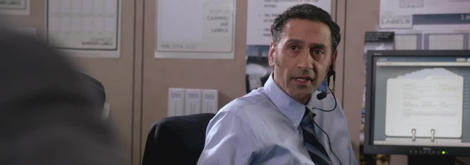 Watch Less Than Kind S04:E01 - I'm Only Nineteen - Free TV Shows | Tubi