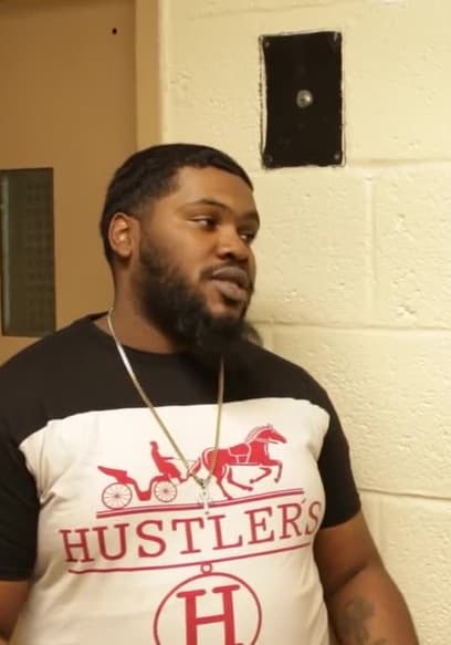 Watch Juicy S03:E05 - Untouchable - Free TV Shows | Tubi