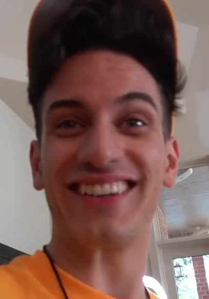 Watch Unspeakable S06:E09 - More Ways to Sneak Candy Into the Movies / Imposter Among Us ...