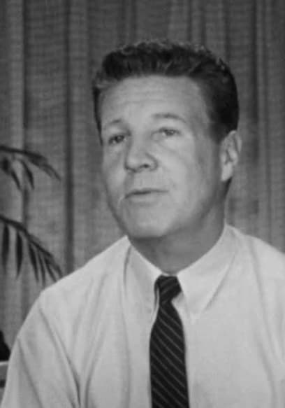 Watch The Adventures of Ozzie and Harriet S05:E12 - - Free TV Shows | Tubi