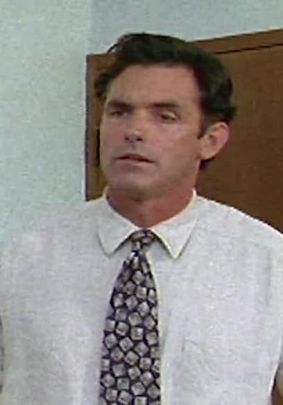 Watch Spellbinder S01:E23 - The High-Tech Power Suit - Free TV Shows | Tubi