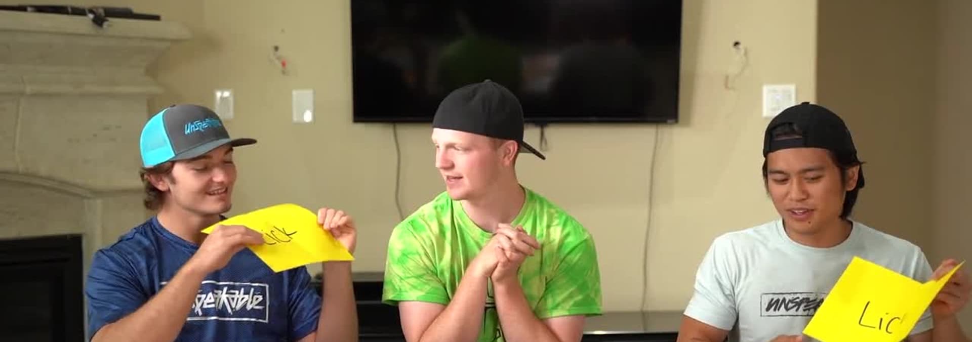 Watch Unspeakable S02:E11 - Extreme Bite, Lick, or Nothing Food ...