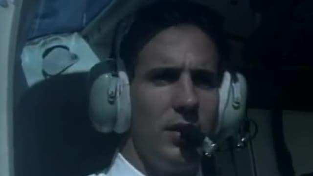 Watch Hard Hat Harry S01:E04 - Military Vehicles Adventures - Free TV ...