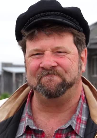 Watch Gold Fever S02:E11 - Prospectors and Miners - Free TV Shows | Tubi