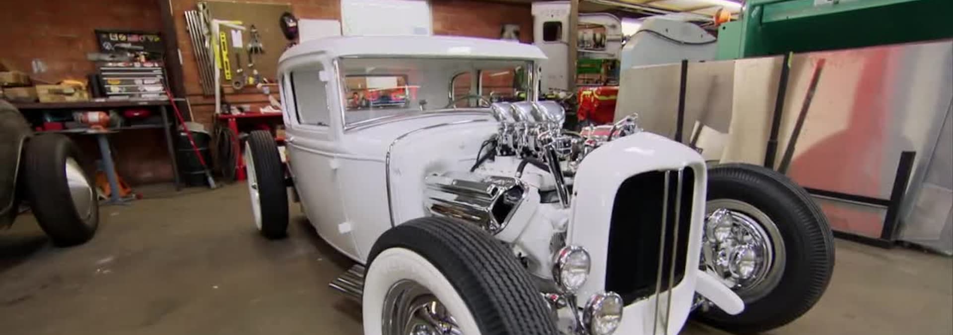 Watch Jesse James: Outlaw Garage S01:E03 - Mystery Client Hot Rod Part ...