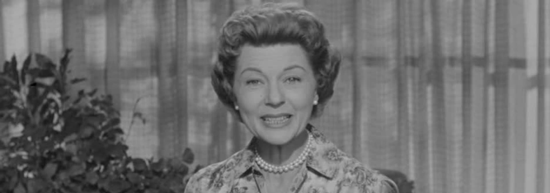 Watch The Adventures of Ozzie and Harriet S08:E15 - The Circus - Free ...