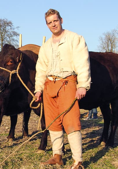 Watch Tudor Monastery Farm S01:E03 - Episode 3 - Free TV Shows | Tubi