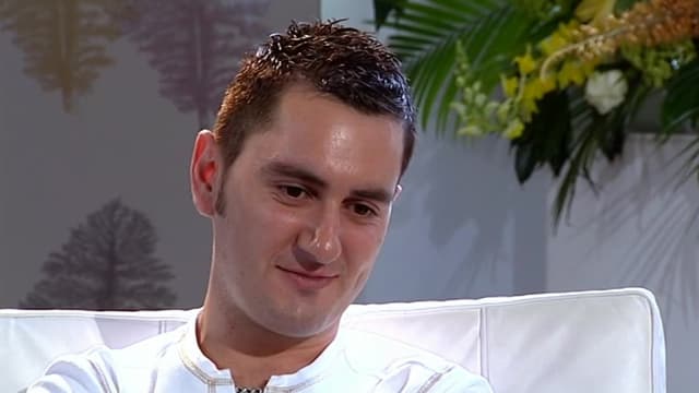 Watch Spendaholics S04:E01 - Stuart Hicks - Free TV Shows | Tubi