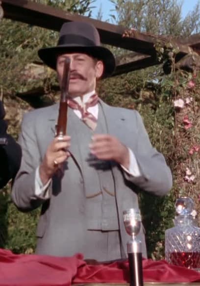 Watch The Memoirs of Sherlock Holmes S01:E05 - The Mazarin Stone - Free ...