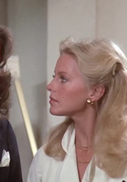 Watch Charlie's Angels S03:E09 - Angels Ahoy - Free TV Shows | Tubi