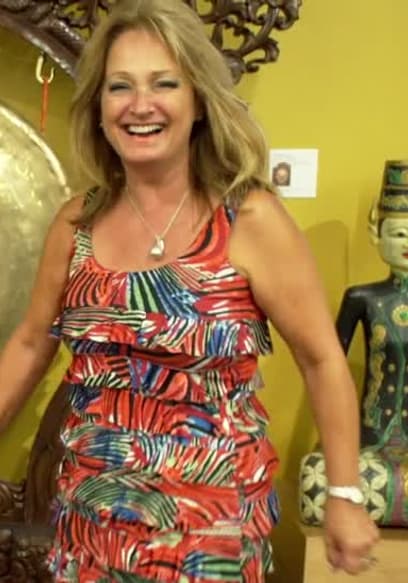 Watch Outta Town Adventures S04:E04 - Phoenix - Free TV Shows | Tubi