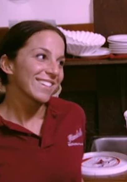 Watch Kitchen Nightmares S01:E12 - Handlebar - Free TV Shows | Tubi