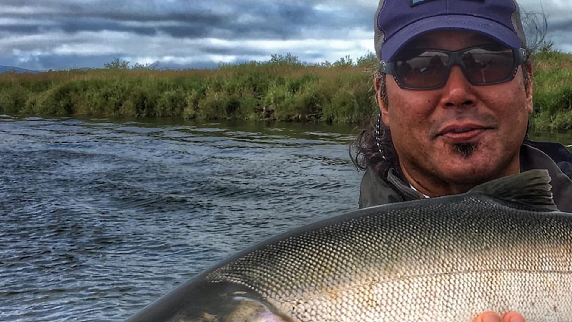 Watch Hoss Off The Grid - Free TV Shows | Tubi