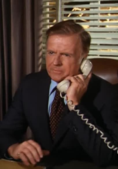 Watch The FBI S09:E22 - Confession Of A Madman - Free TV Shows | Tubi