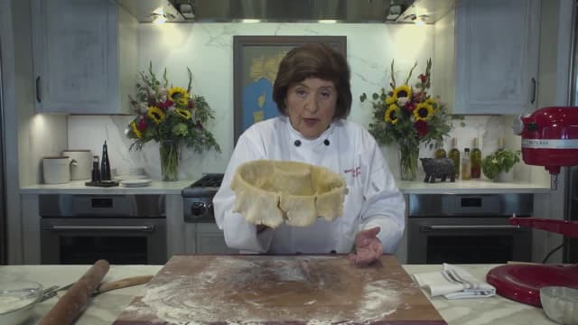 Watch Ciao Italia S30:E08 - Celebration Cake - Free TV Shows | Tubi