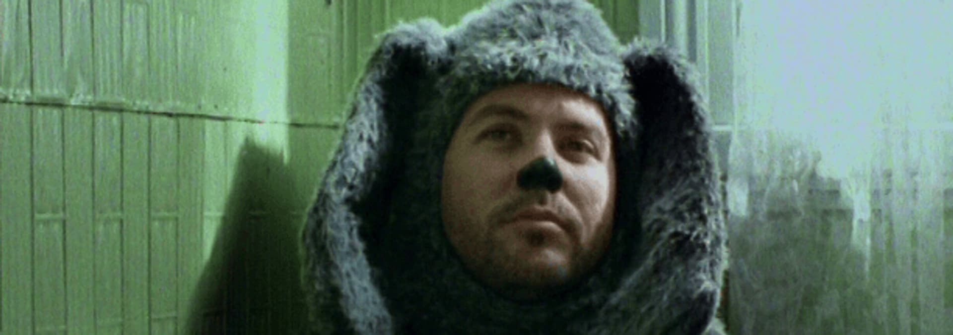 Watch Wilfred S01:E03 - Dogs Of War - Free TV Shows | Tubi