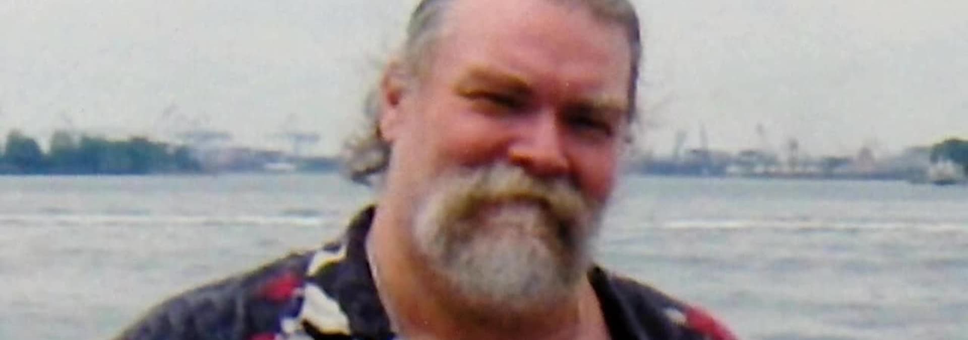 Watch Monster in My Family S02:E04 - The Craigslist Killer: Richard ...