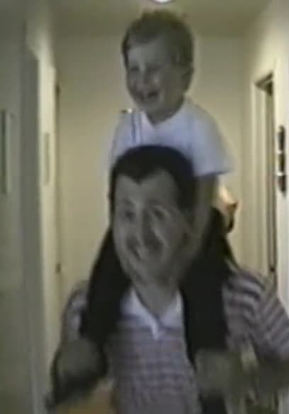 Watch Life's Funniest Moments S01:E13 - A New Tree House - Free TV ...