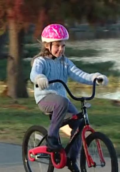 Watch Barney & Friends S09:E917 - Making a Move! - Free TV Shows | Tubi