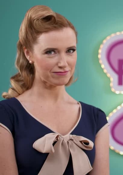 Watch Flour Power S01:E1004 - Chewy, Chocolatey - Free TV Shows | Tubi