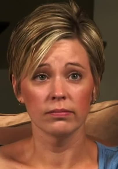 Watch Jon & Kate Plus 8 S02:E08 - Sara Snow Visits! - Free TV Shows | Tubi