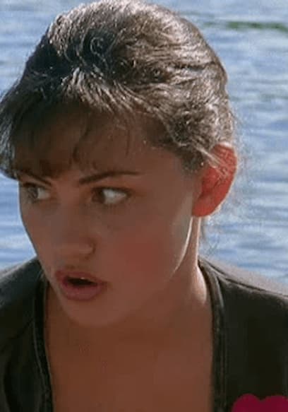 Watch H2O: Just Add Water S01:E01 - Metamorphosis - Free TV Shows | Tubi