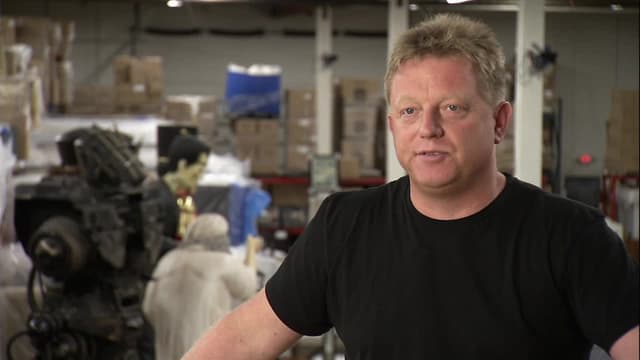 Watch The Liquidator S03:E13 - He Works Hard for the Money - Free TV ...