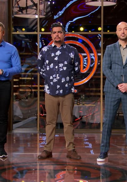Watch MasterChef S10:E21 - Family Reunion - Free TV Shows | Tubi