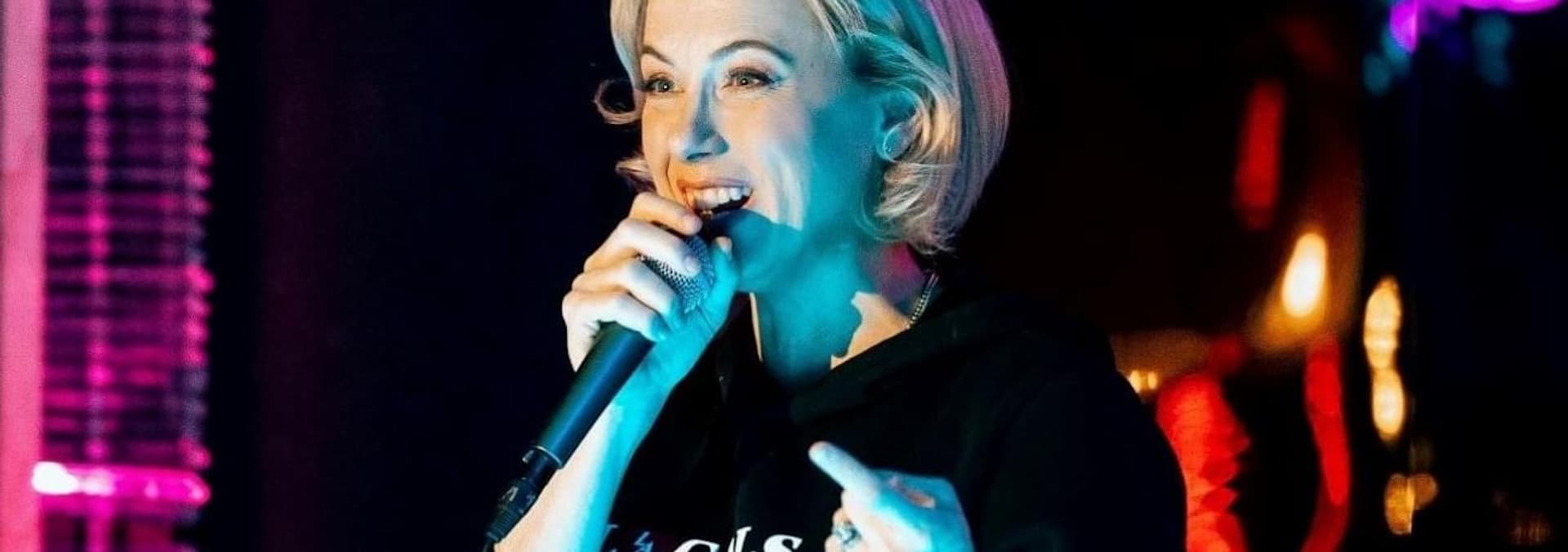 Watch Iliza Shlesinger Presents Iliza's Locals Vol. 2 - Free Movies | Tubi