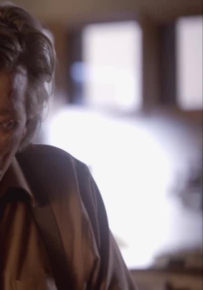 Watch Less Than Kind S04:E02 - Female Trouble - Free TV Shows | Tubi