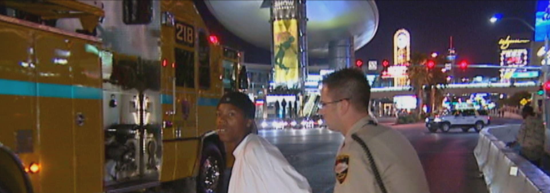 Watch Cops Reloaded S01:E13 - Strip Bail - Free TV Shows | Tubi