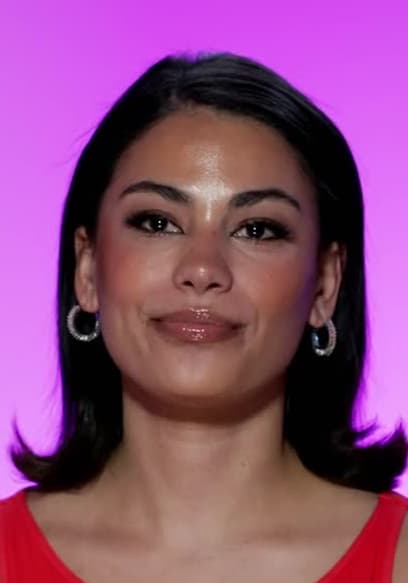 Watch House of Heat S01:E08 - Hustle House - Free TV Shows | Tubi