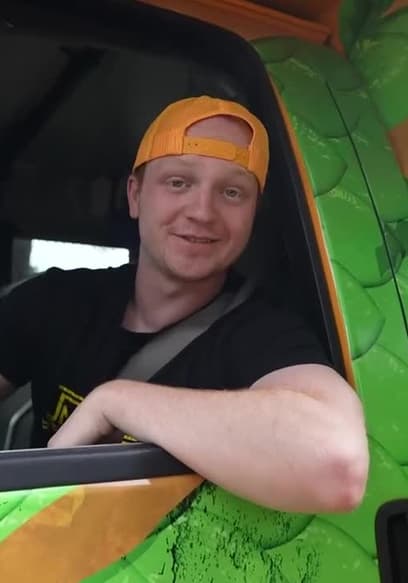 Watch Unspeakable S11:E06 - Reacting to My Hidden Vi - Free TV Shows | Tubi